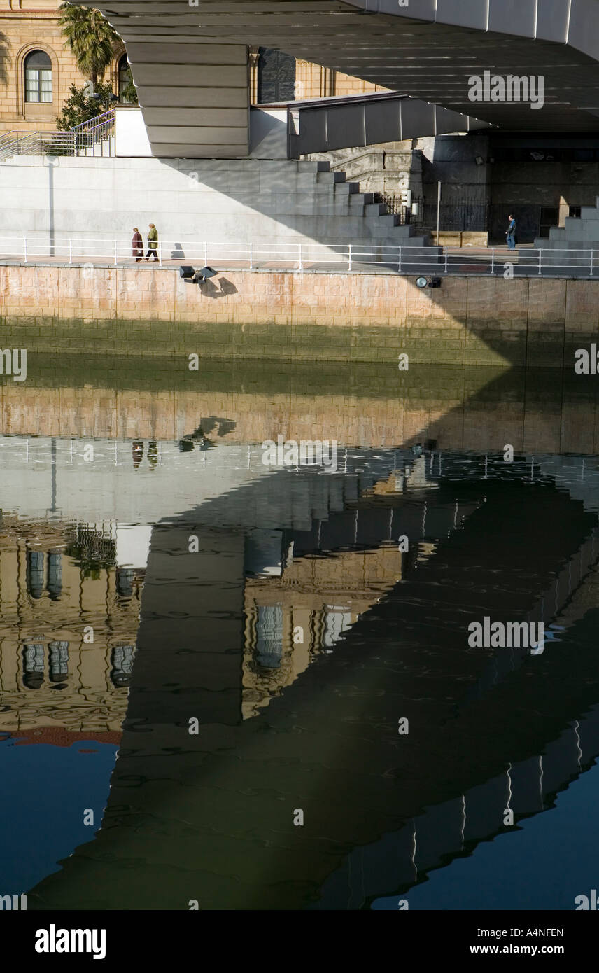 Puente Pedro Arrupe bridge and Deusto University reflected in River ...