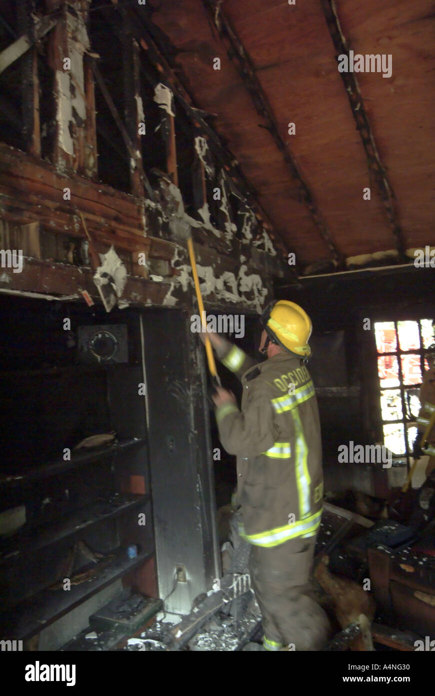 040928 Structure Fire Dupont Road Occidental Fire fighters from several ...