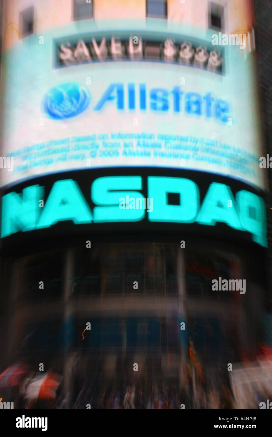 Billboard on nasdaq hi-res stock photography and images - Alamy