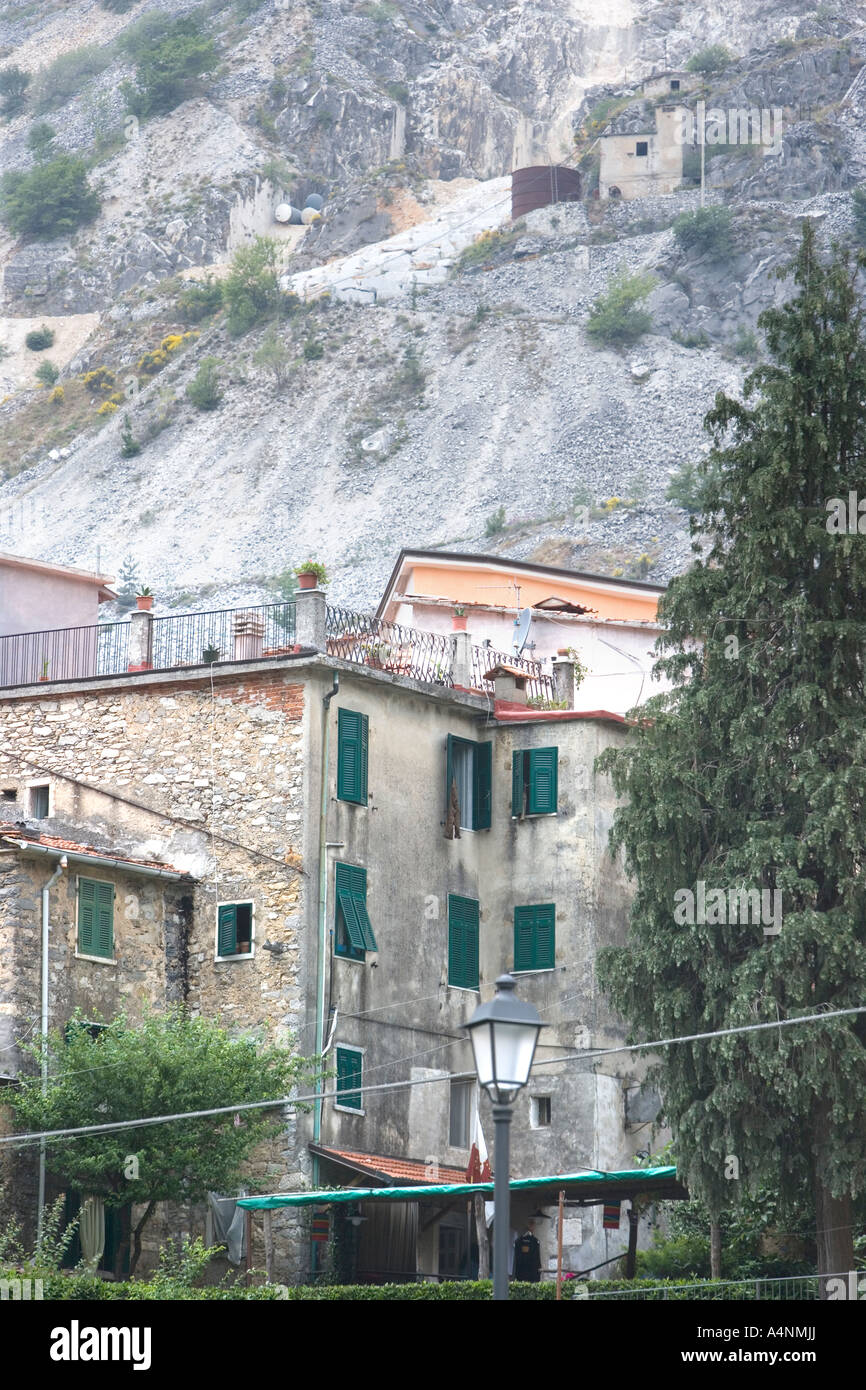 Marble Quarries above Carrara Tuscany Italy Stock Photo - Alamy