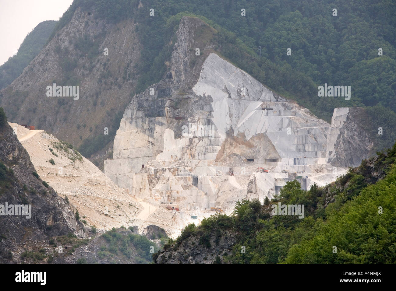 Marble Quarry Carrara Tuscany Italy Stock Photo - Alamy