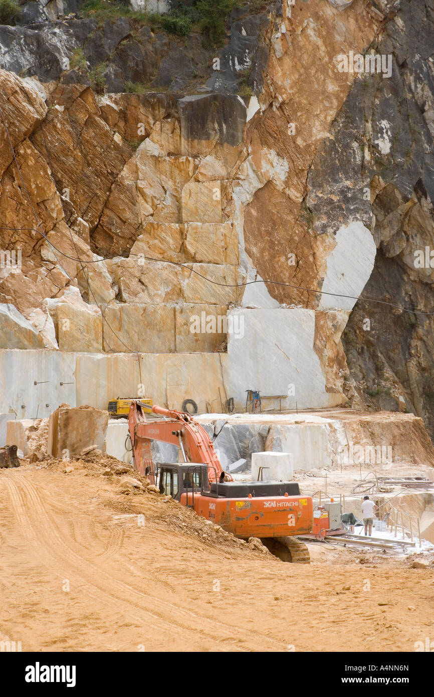 Marble Quarry Carrara Tuscany Italy Stock Photo - Alamy