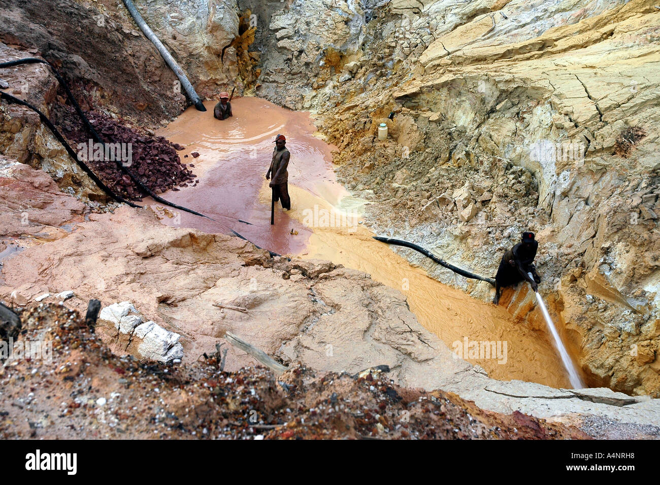 Traditional gold miners hi-res stock photography and images - Alamy