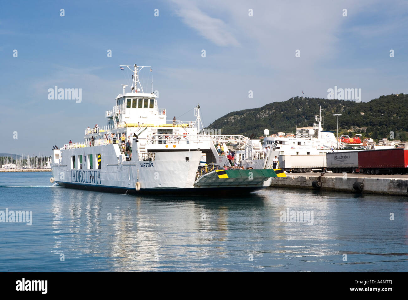 Ferry approaching Split harbour Croatia Stock Photo - Alamy