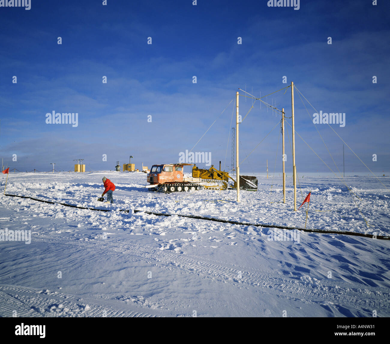Siple hi-res stock photography and images - Alamy
