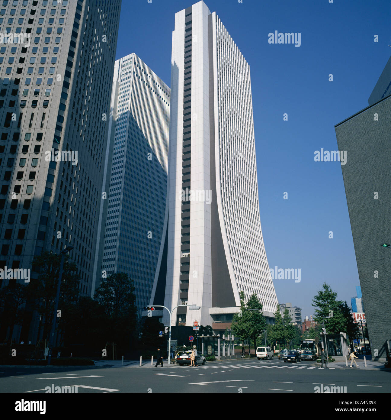 Exterior of the Yasuda Kasai Kaijo Building Shinjuku Tokyo Japan Asia ...