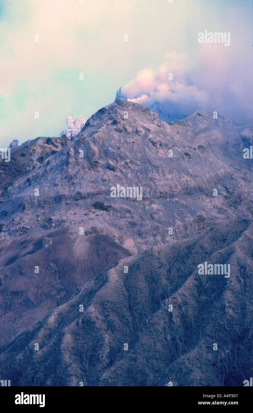 Montserrat volcano 1995 hi-res stock photography and images - Alamy
