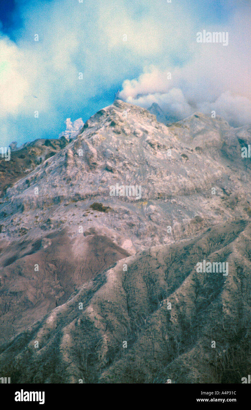 Montserrat volcano 1995 hi-res stock photography and images - Alamy