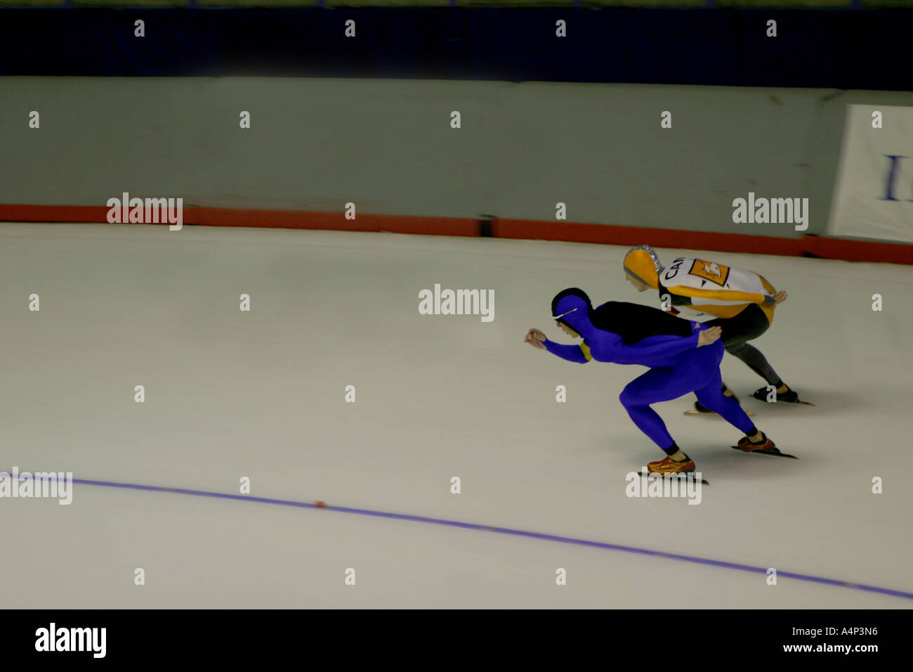 Long track speed skating Stock Photo - Alamy