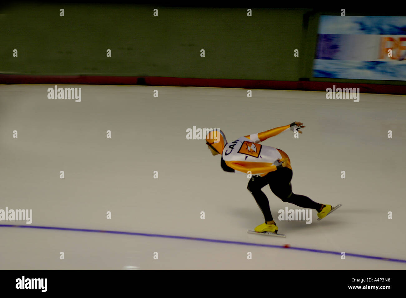 Long track speed skating Stock Photo - Alamy