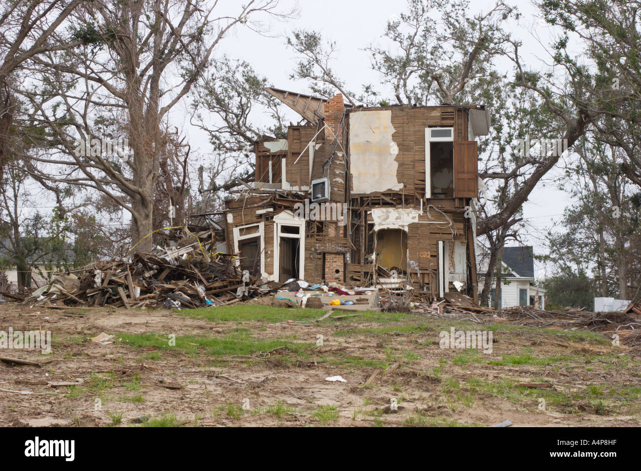 Cleanup of debri hi-res stock photography and images - Alamy