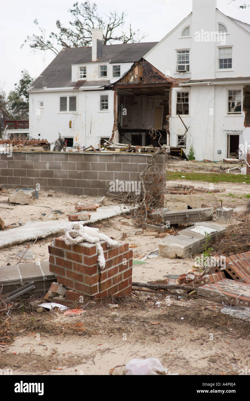 Destroyed toy hi-res stock photography and images - Alamy