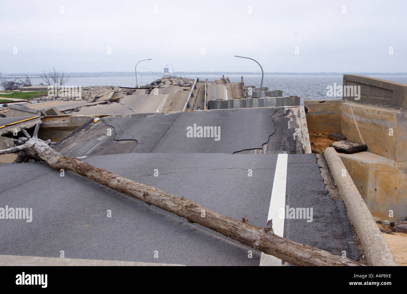 Hurricane katrina damage bridge hi-res stock photography and images - Alamy