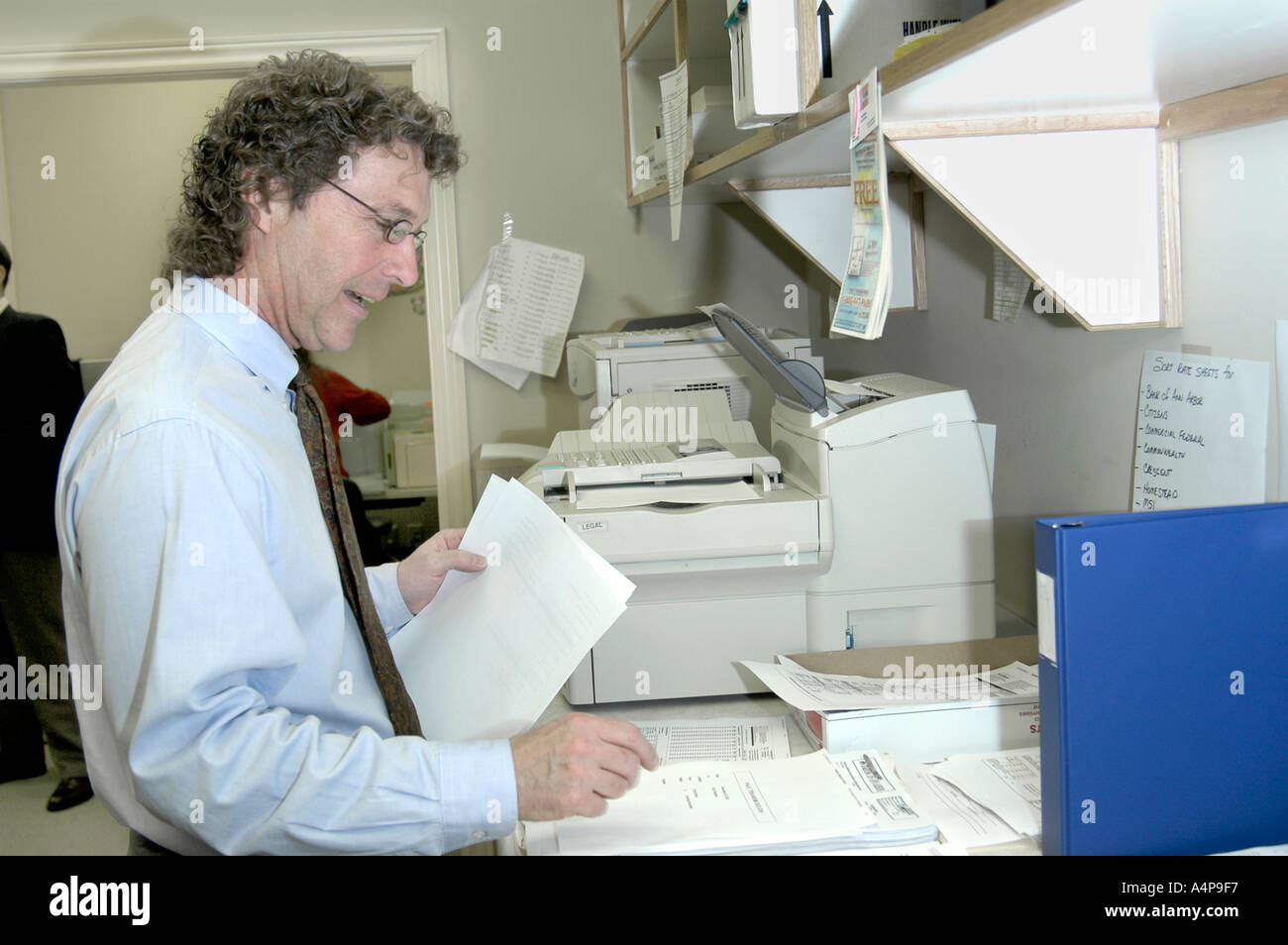 Male businessman fax machine hi-res stock photography and images - Alamy