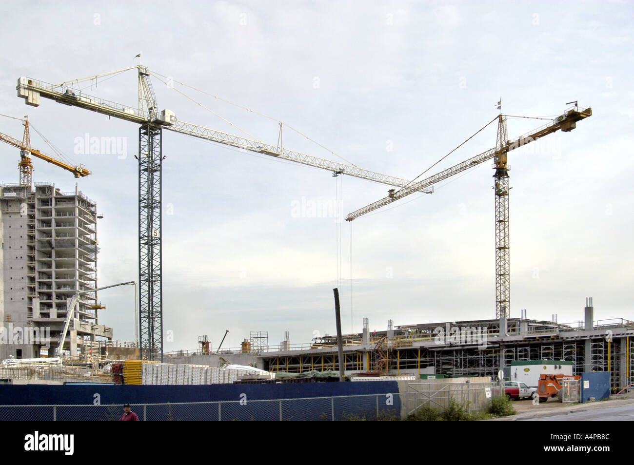 Building construction at Niagara Falls Ontario Canada Stock Photo - Alamy