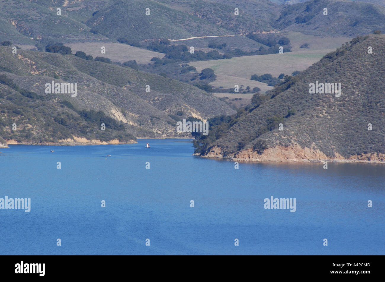 Lake cachuma hi-res stock photography and images - Alamy