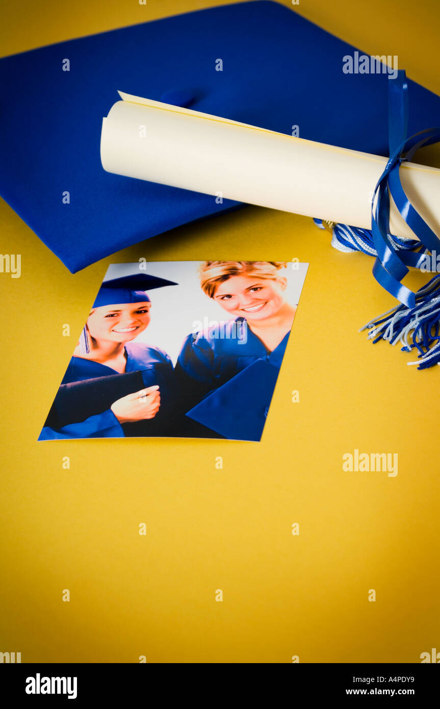 Graduation photo diploma cap and tassel Stock Photo - Alamy