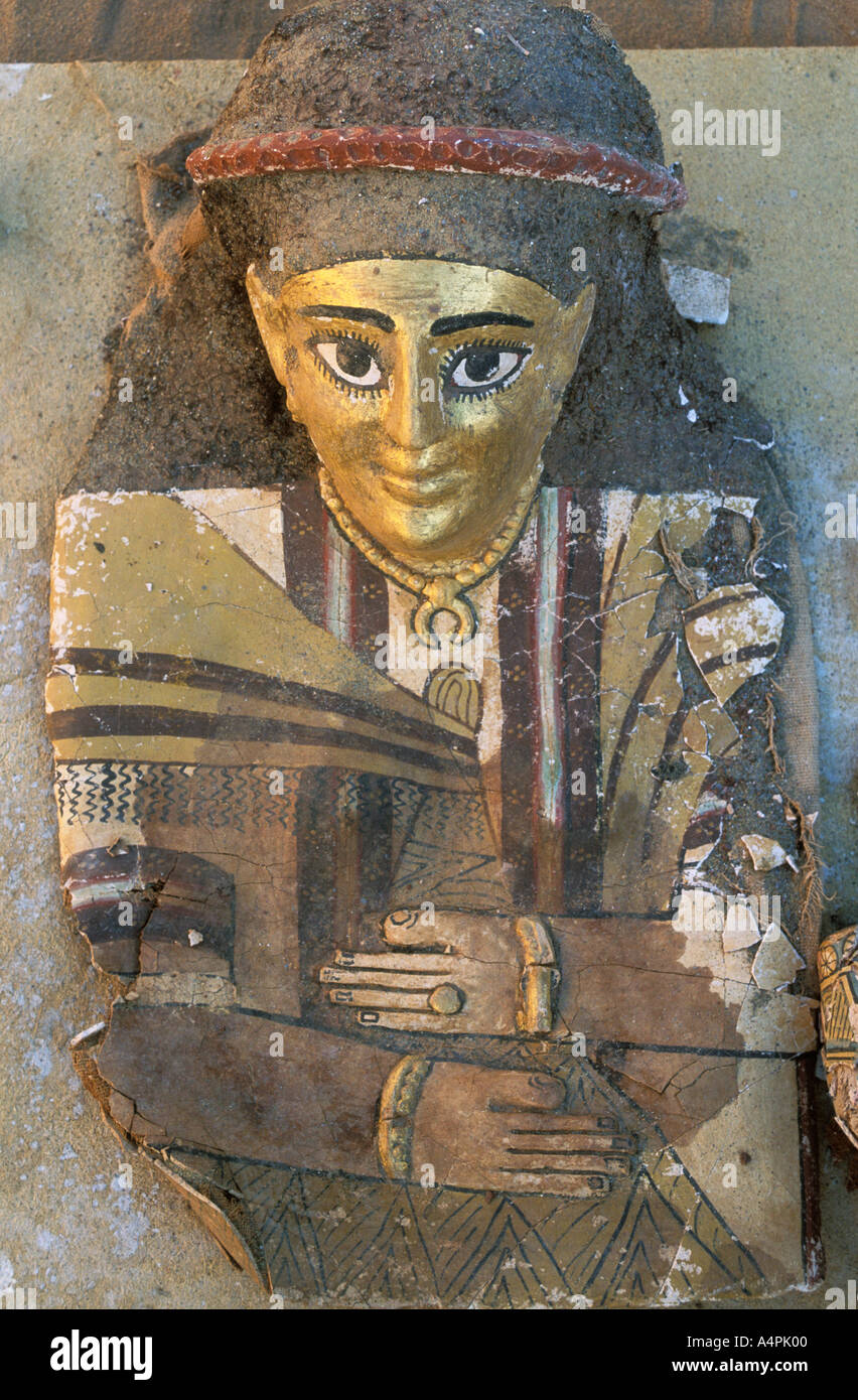 Africa Egypt Archaeological dig at Dakhla Oasis Stock Photo - Alamy