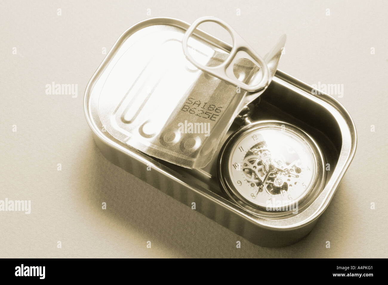 Canning craftsmanship hi-res stock photography and images - Alamy