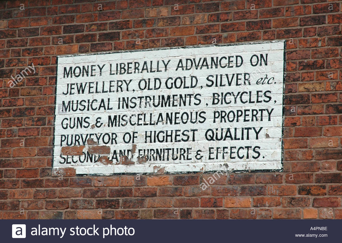 Pawn Shop Sign Stock Photos & Pawn Shop Sign Stock Images - Alamy