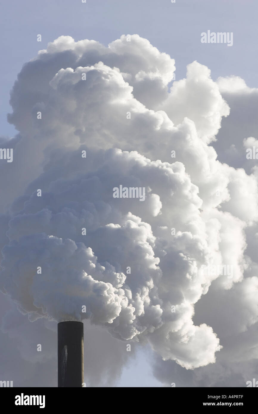 Chimney emitting smoke outdoors low hi-res stock photography and images ...