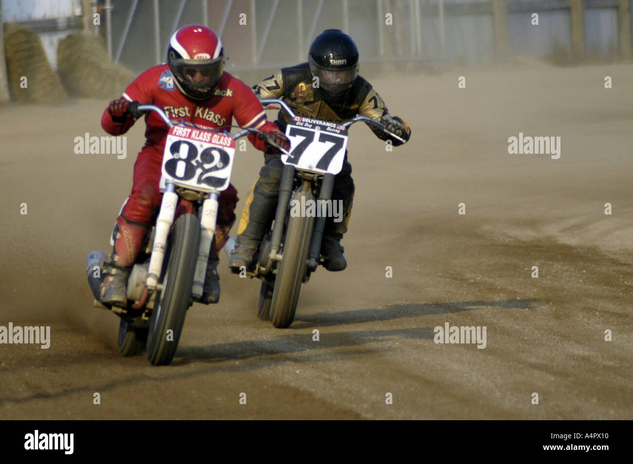 Small oval motor racing hi-res stock photography and images - Alamy