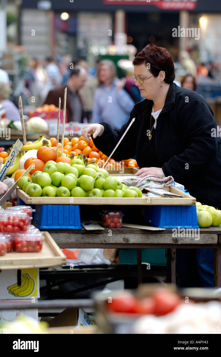 Market Stall Moore Street Dublin Ireland Stock Photo - Alamy