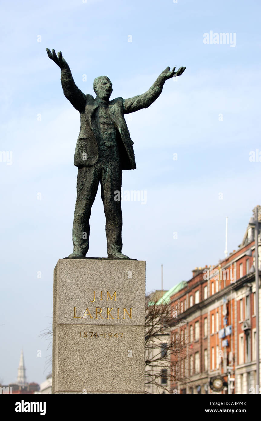 Jim larkin monument hi-res stock photography and images - Alamy