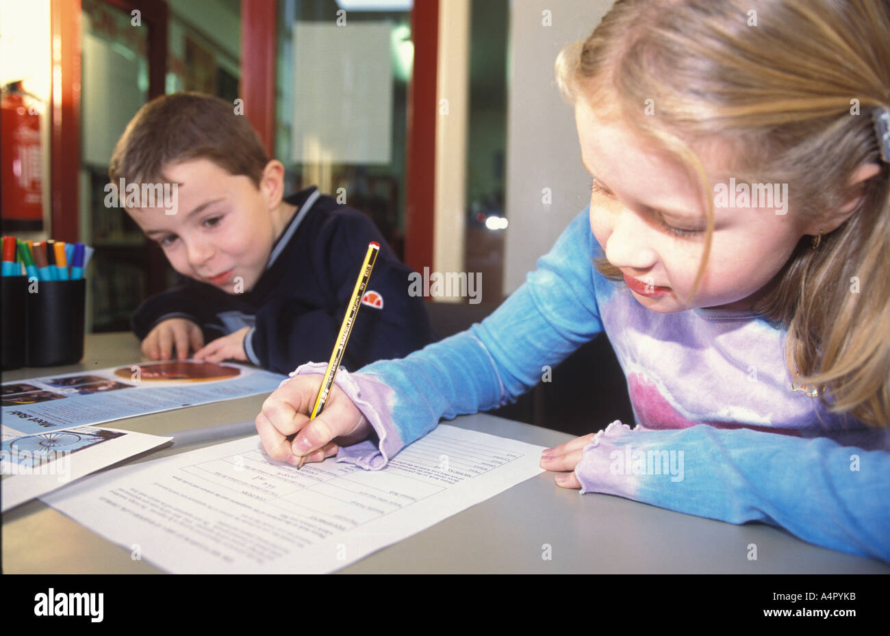 Junior infant school hi-res stock photography and images - Alamy