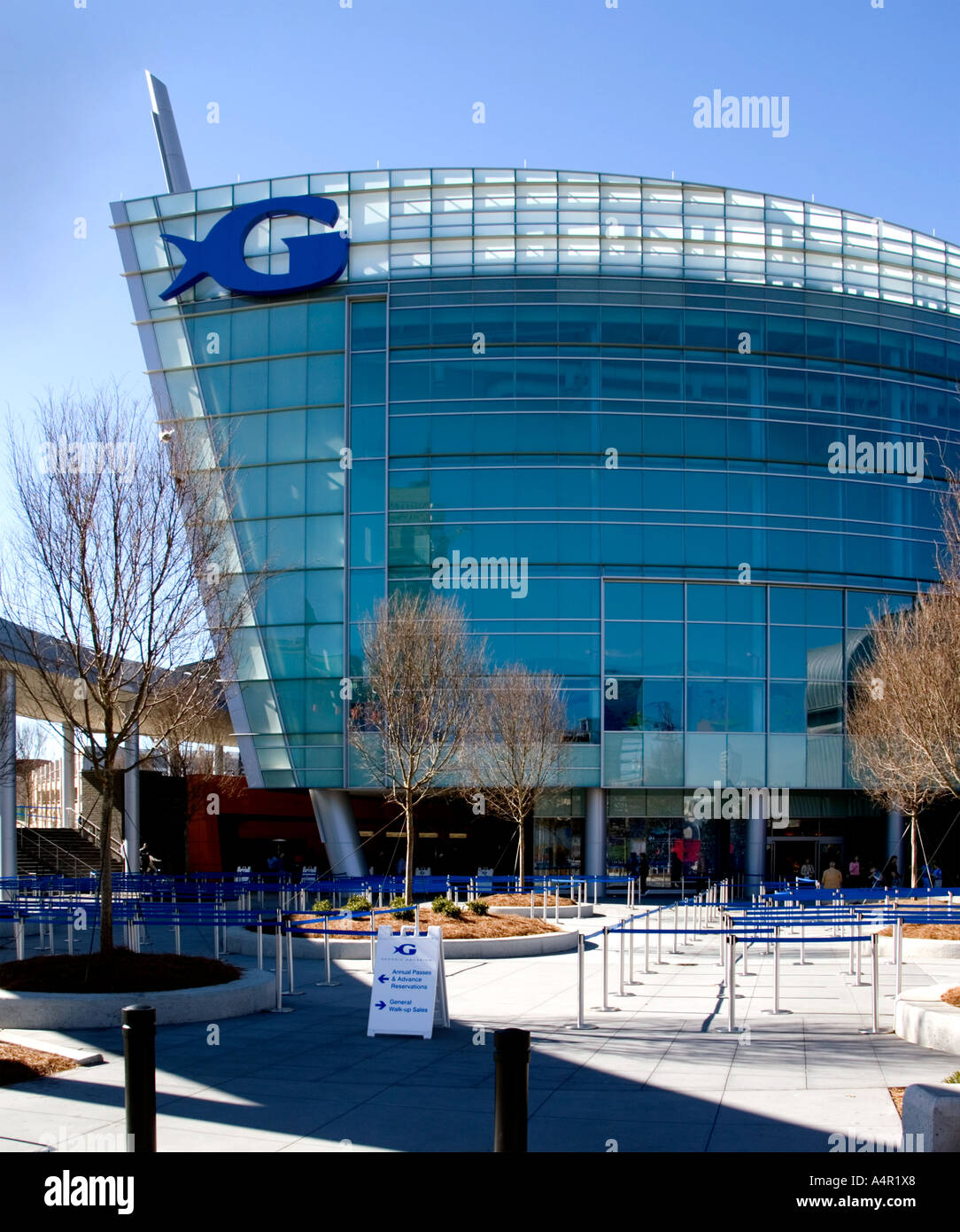 Atlanta aquarium building hi-res stock photography and images - Alamy