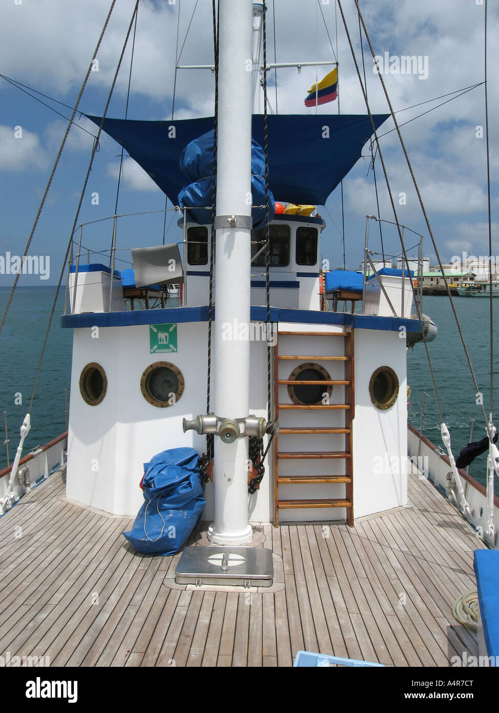 Motor Sailing Boat Cachalote in the Galapagos Archipelago Pacific Ocean ...
