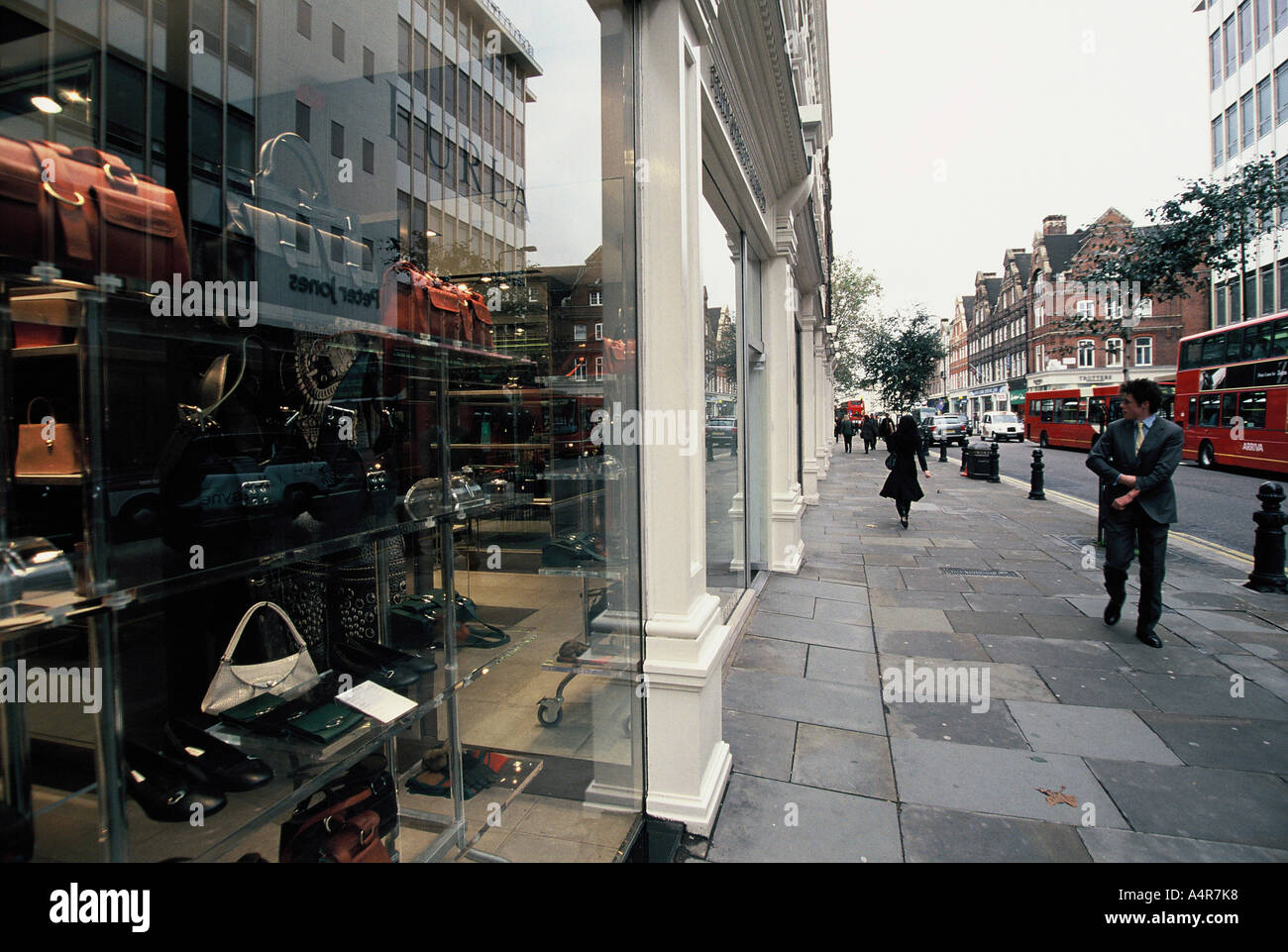 London sloane street shops hi-res stock photography and images - Alamy