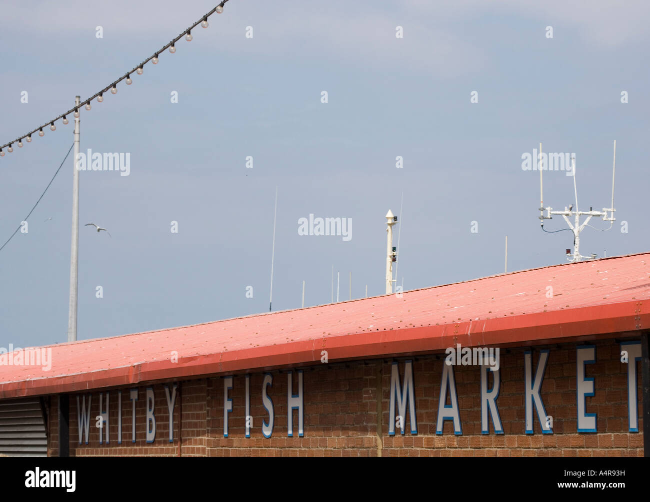 Whitby fish market hi-res stock photography and images - Alamy