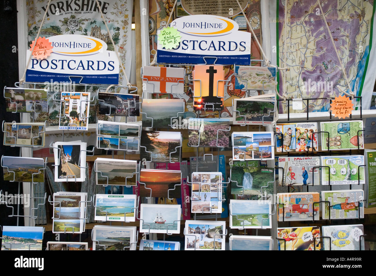 Sea side postcards hi-res stock photography and images - Alamy