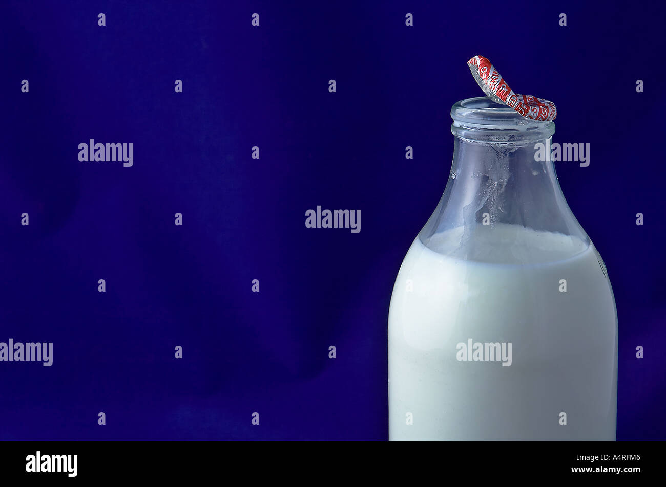 Pasturised milk hi-res stock photography and images - Alamy
