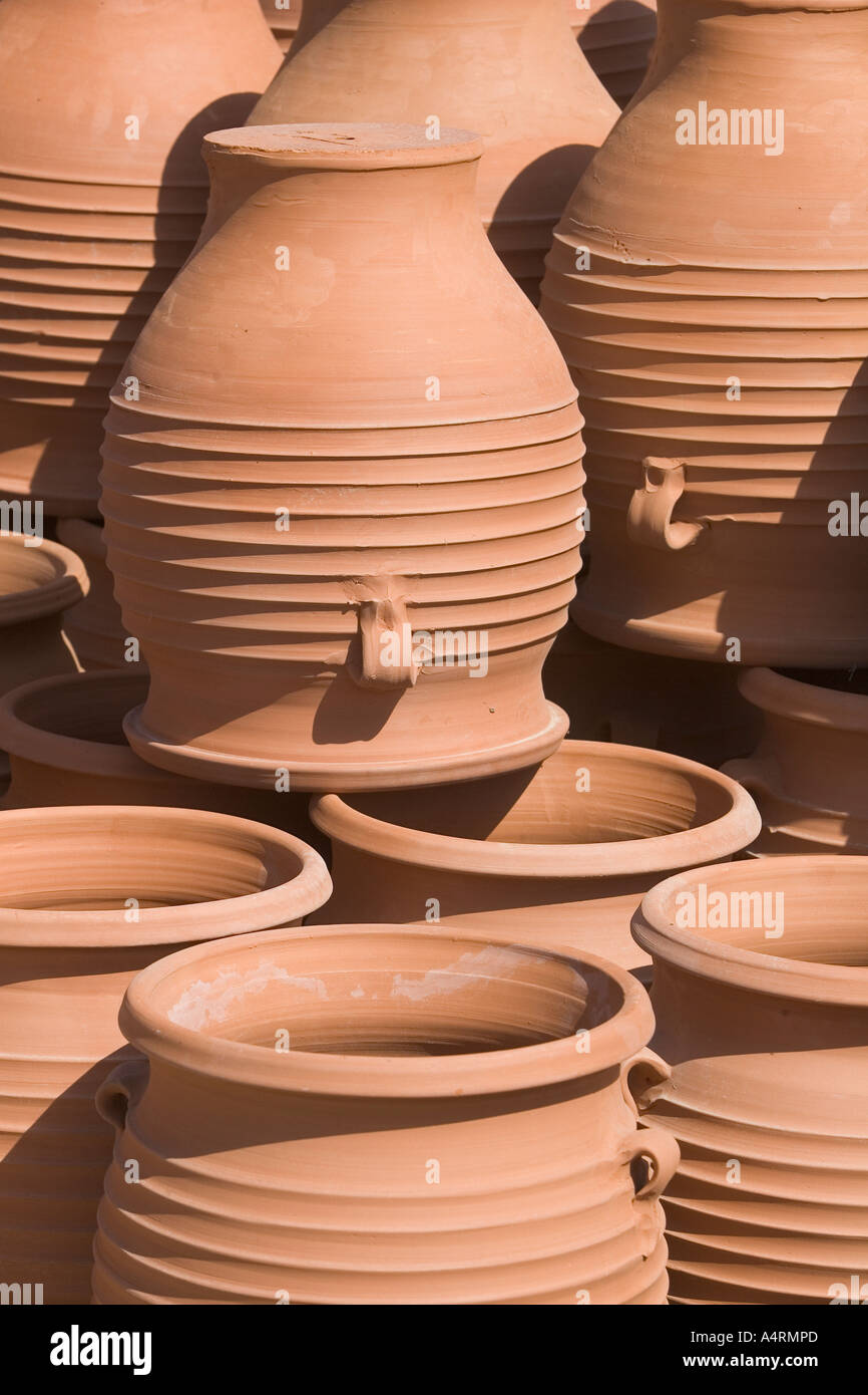 Clay pots upside down hi-res stock photography and images - Alamy
