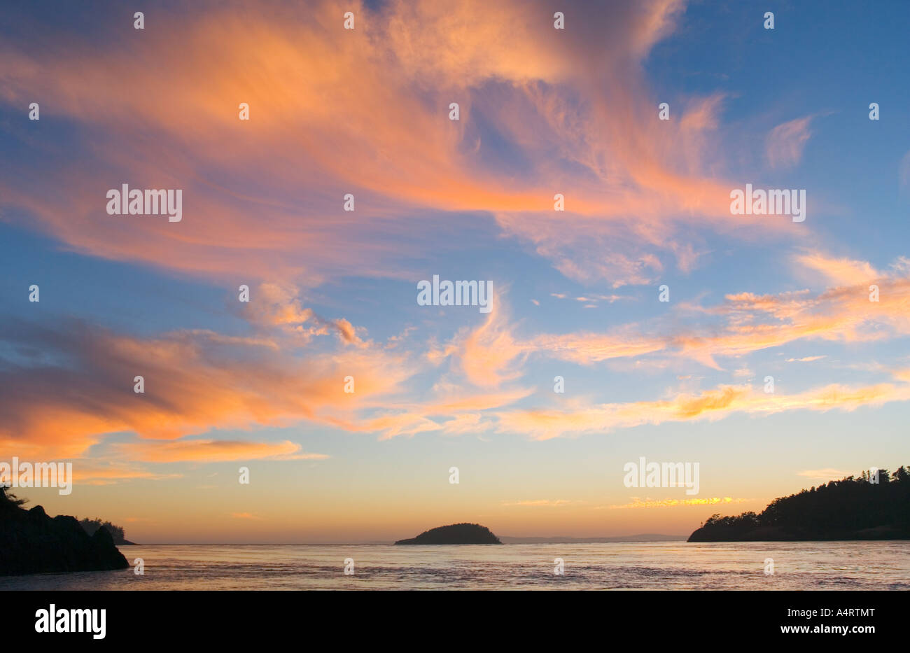 Washington state coast sunset hi-res stock photography and images - Alamy