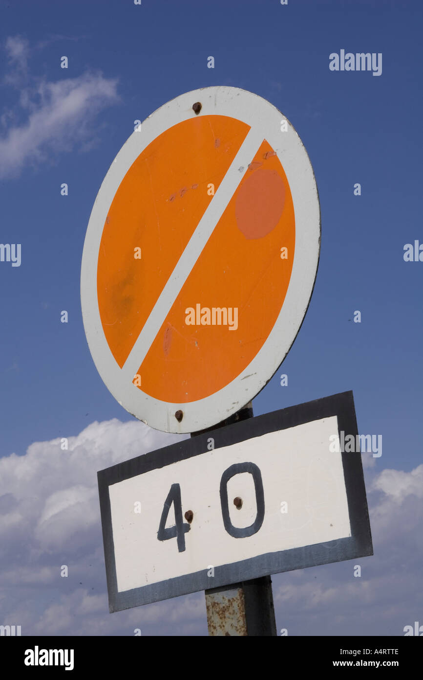 Close up of a speed limit sign Stock Photo - Alamy
