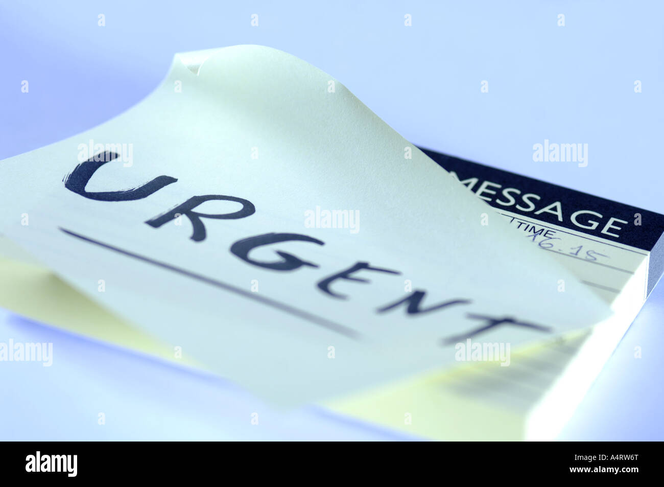 Urgent hi-res stock photography and images - Alamy