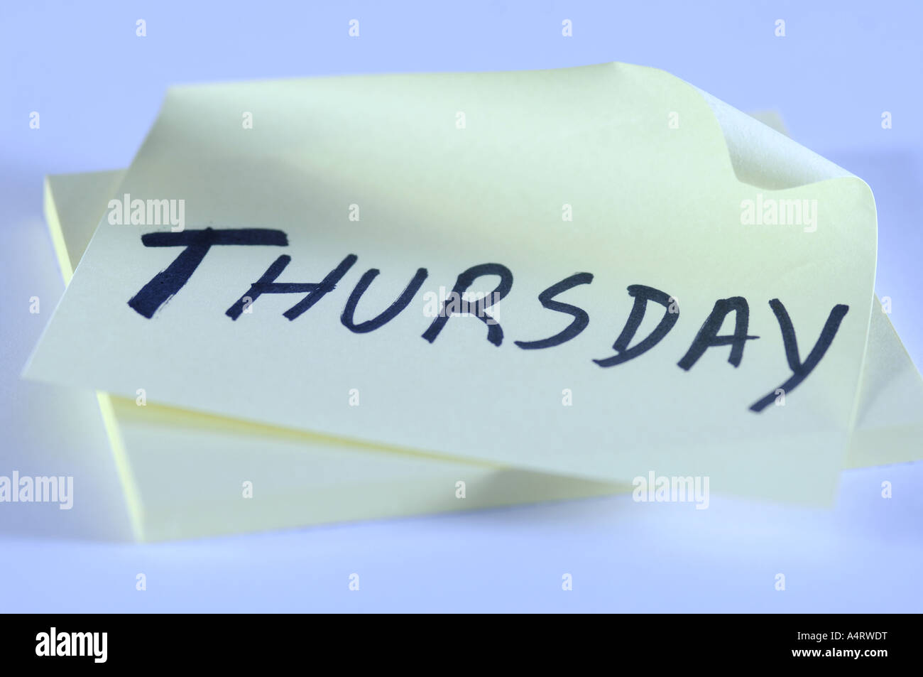 weekdays, thursday memo Stock Photo - Alamy