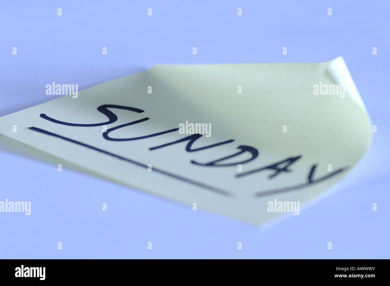 weekdays, sunday memo Stock Photo - Alamy