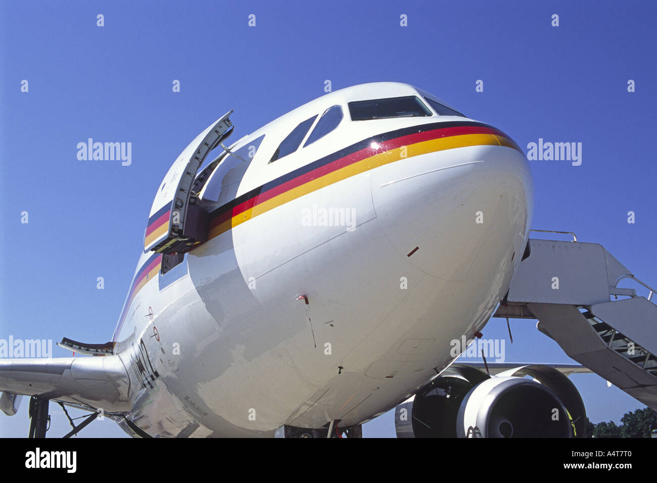 Airbus a310 304 hi-res stock photography and images - Alamy