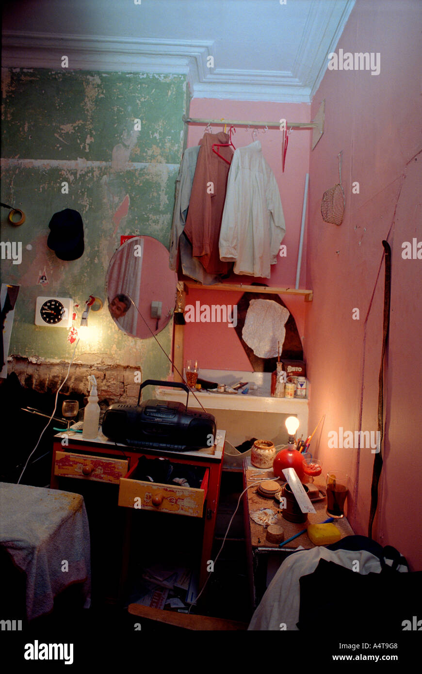 Poor living conditions bedroom hi-res stock photography and images - Alamy
