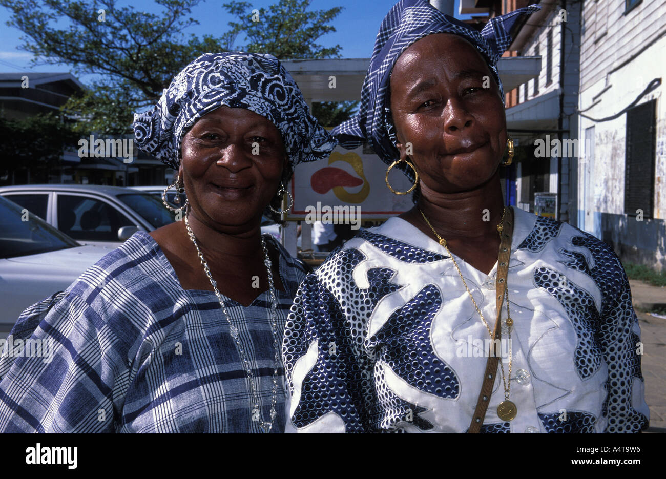 Paramaribo two women in traditional dress Stock Photo - Alamy