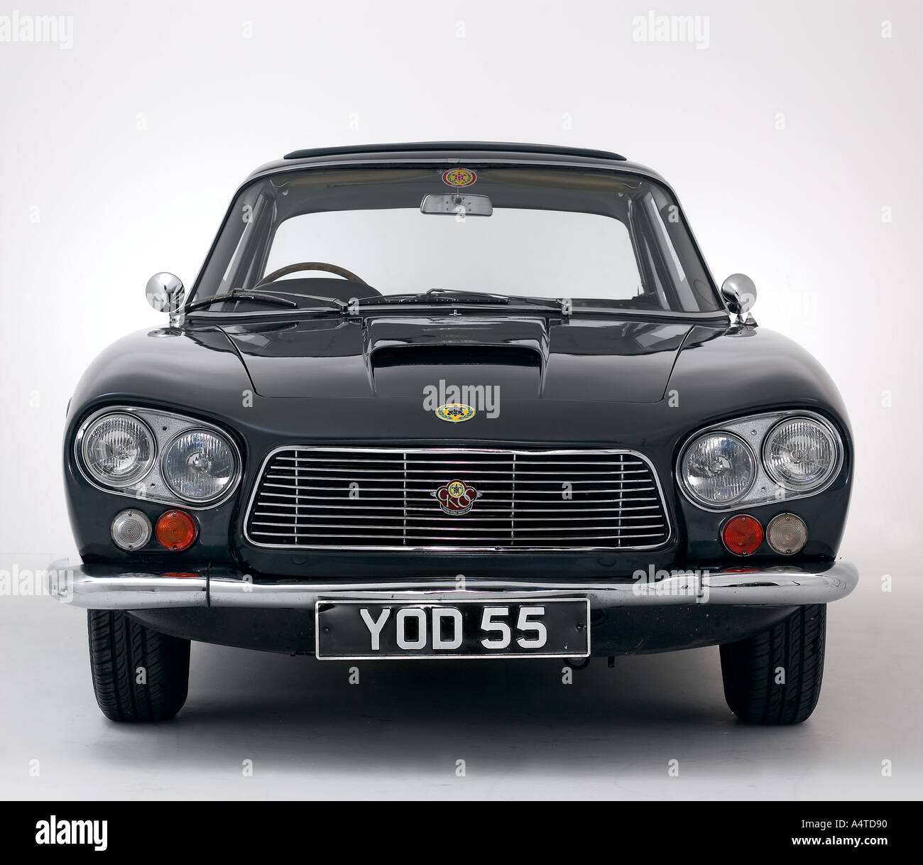 Gordon keeble car hi-res stock photography and images - Alamy
