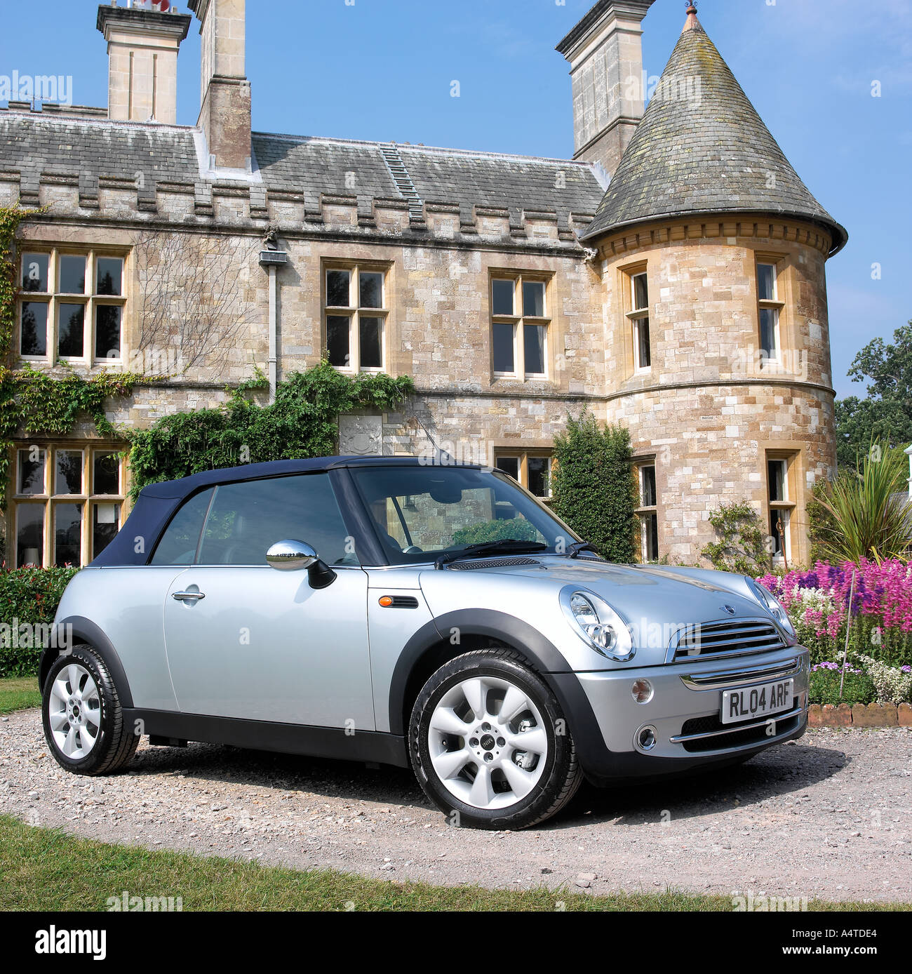 Silver convertible hi-res stock photography and images - Alamy