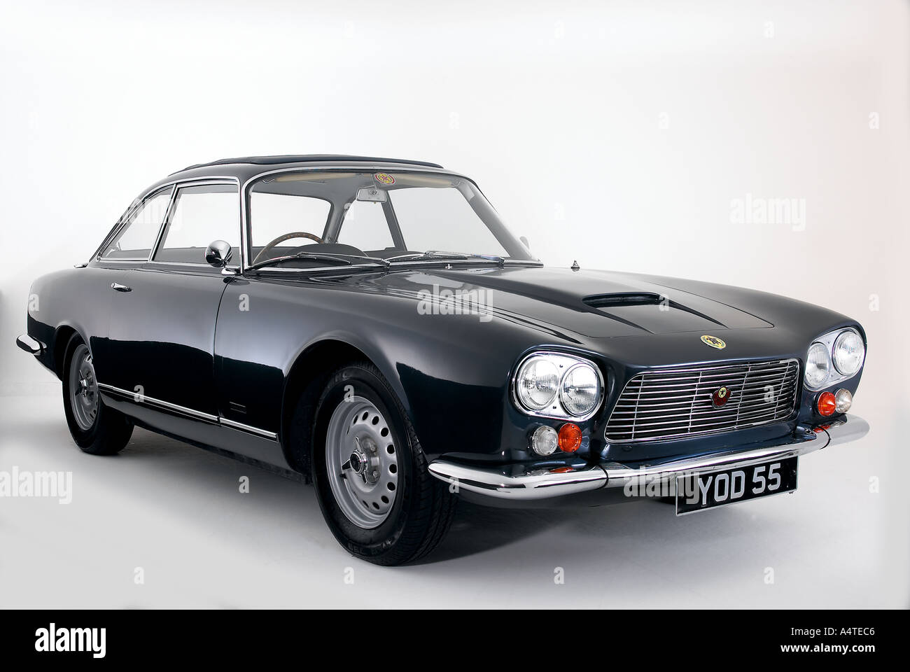 Gordon keeble hi-res stock photography and images - Alamy