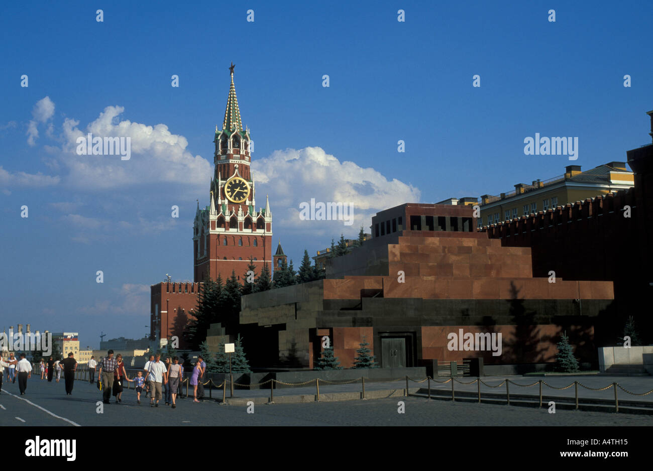 Saviour Gate Tower and Lenin Tomb on Red Square in Moscow Russia Stock ...