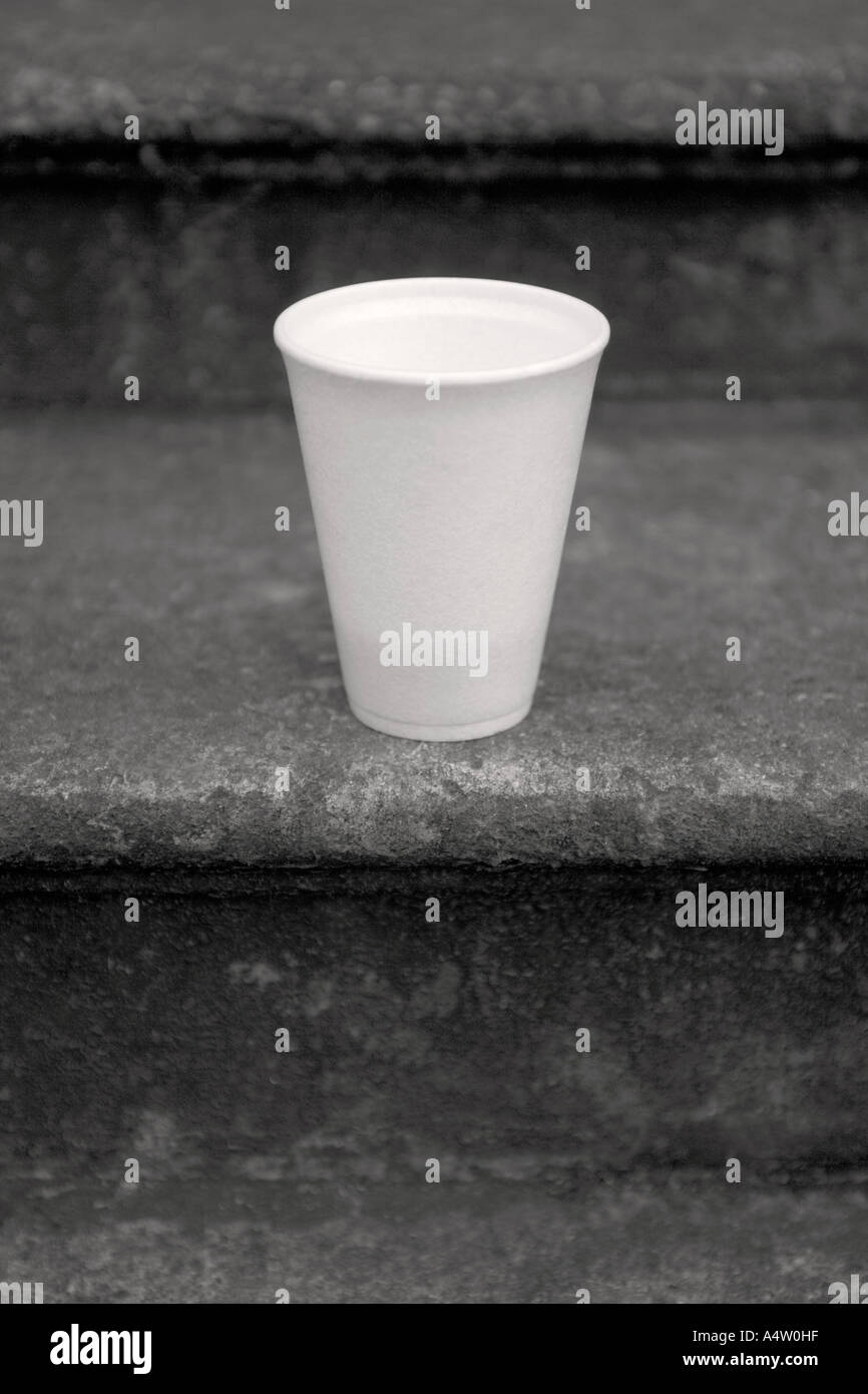 Half full paper coffee hi-res stock photography and images - Alamy