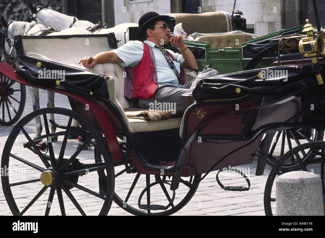 Fiaker hi-res stock photography and images - Alamy